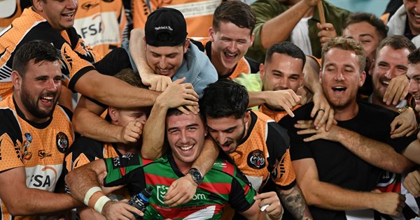 South Sydney Rabbitohs award Dean Hawkins NSW Cup Player of the Year ...