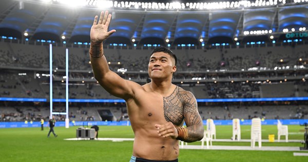 Penrith Panthers NRL Brian To'o buys parents a house | NSWRL